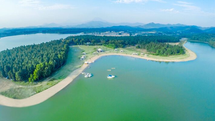 Thuê xe đi Đại Lải uy tín, chất lượng, xe mới 2025